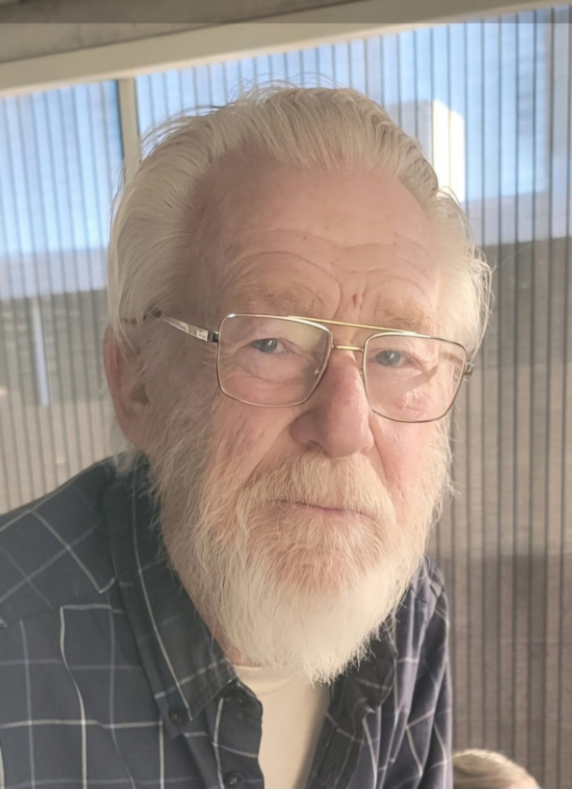 Walter Lee Russell | Mountain View Funeral Home and Cemetery